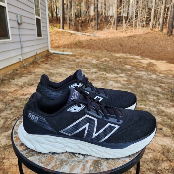 New Balance | Shoes | New Balance Ff X 88 V4 M880b14 Blackwhite Running ...